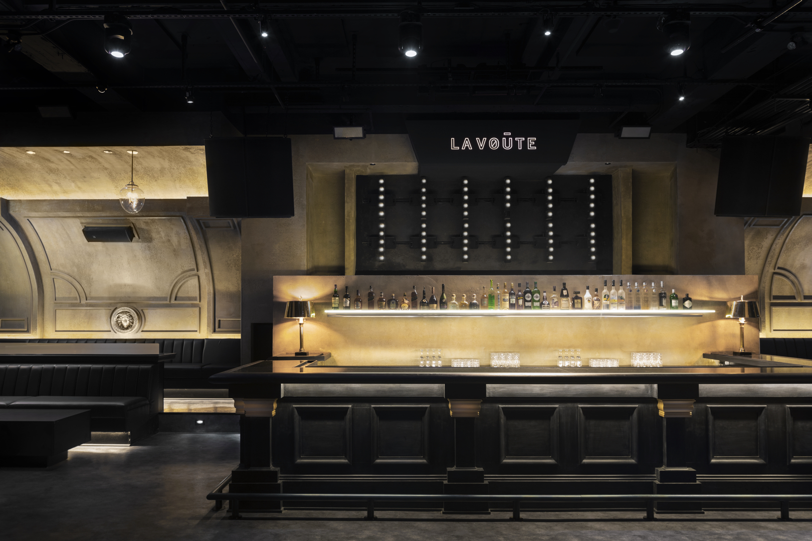 5 choses à découvrir sur le mystérieux club La Voûte à Montréal - Joli ...